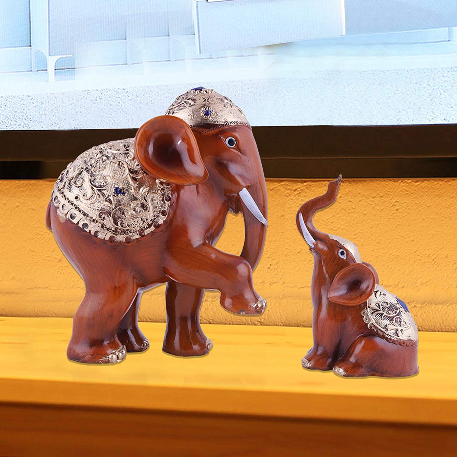 Buy Now – Exclusive Resin Elephant Showpieces for Dining Room Online!